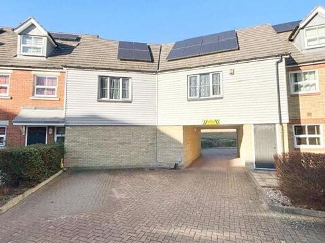 2 Bedroom Apartment Bexley Greater London LS101025777