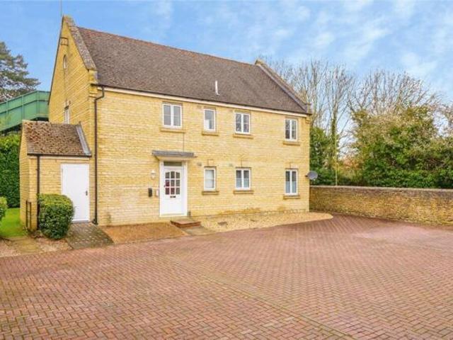 2 Bedroom Apartment Bicester Oxfordshire 101678307