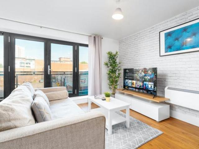 2 Bedroom Apartment Birmingham Birmingham 66932023