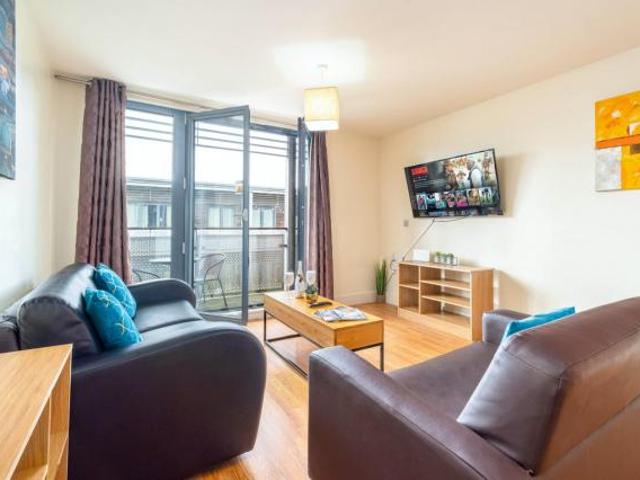 2 Bedroom Apartment Birmingham Birmingham 67000042