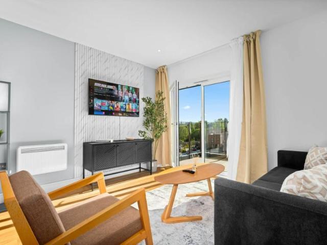 2 Bedroom Apartment Birmingham Birmingham 91026216