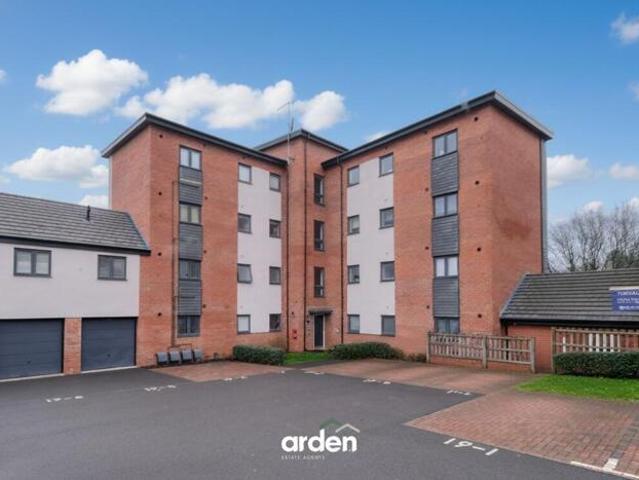 2 Bedroom Apartment Birmingham Birmingham LS100881497