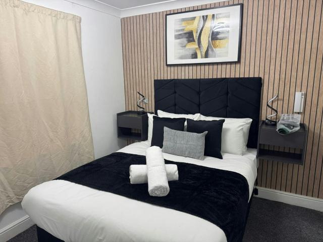 2 Bedroom Apartment Birmingham Birmingham LS85112689