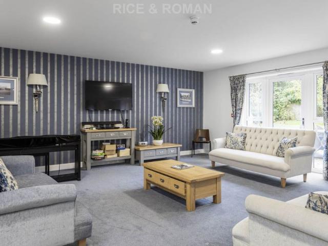2 Bedroom Apartment, Birch Place – Crowthorne