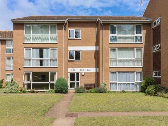 2 Bedroom Apartment Birchington Kent 99523869