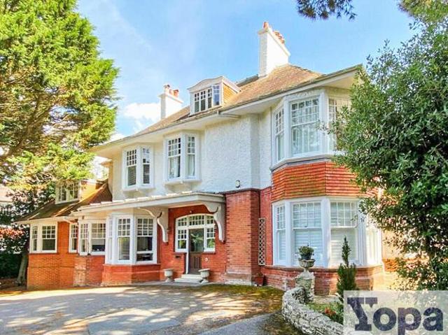 2 Bedroom Apartment Bournemouth Bournemouth LS99895610