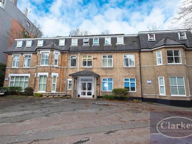 2 Bedroom Apartment Bournemouth Dorset 101168183