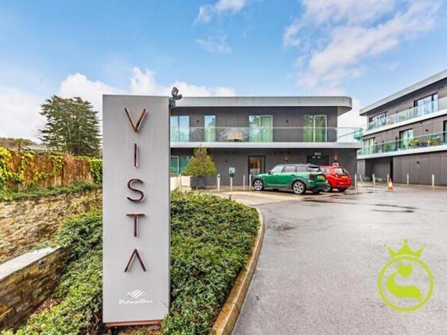 2 Bedroom Apartment Bournemouth Poole 101676976