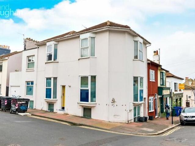 2 Bedroom Apartment Brighton Brighton And Hove LS99926164