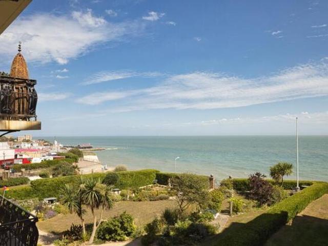 2 Bedroom Apartment Broadstairs Kent LS100540968