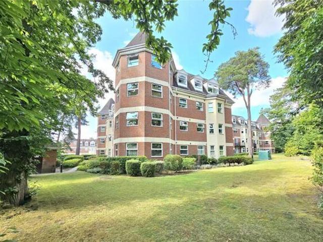 2 Bedroom Apartment Camberley Surrey LS99608219