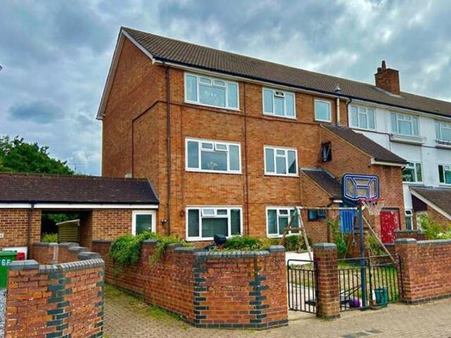 2 Bedroom Apartment Camberley Surrey LS100263324