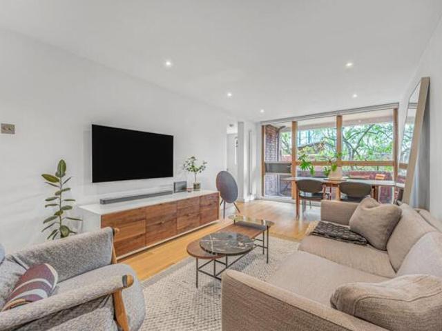 2 Bedroom Apartment Camden Greater London LS101891888