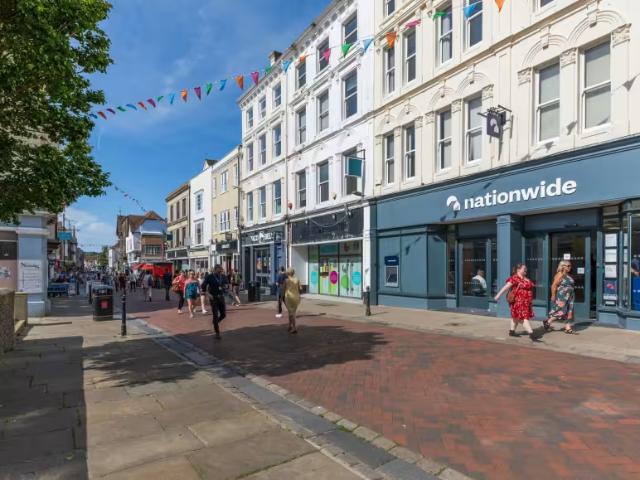 2 Bedroom Apartment Canterbury Canterbury 96554752