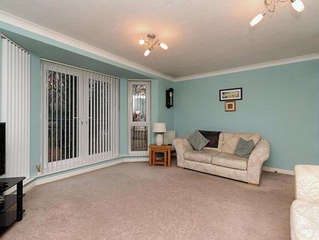 2 Bedroom Apartment Cardiff Cardiff LS101060201