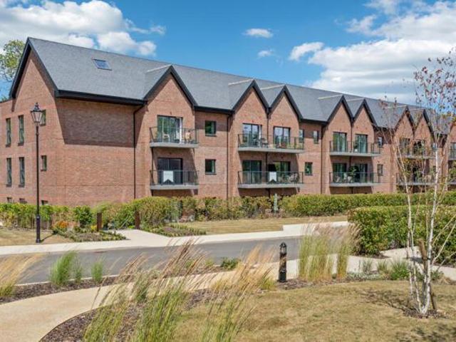 2 Bedroom Apartment Chalfont St. Giles Buckinghamshire 99236940