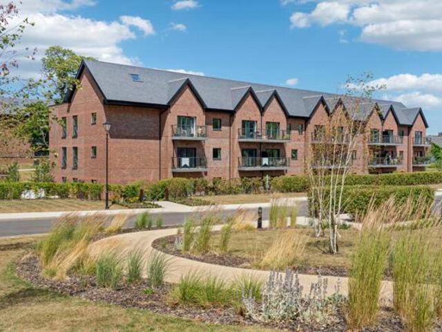 2 Bedroom Apartment Chalfont St. Giles Buckinghamshire LS101674907