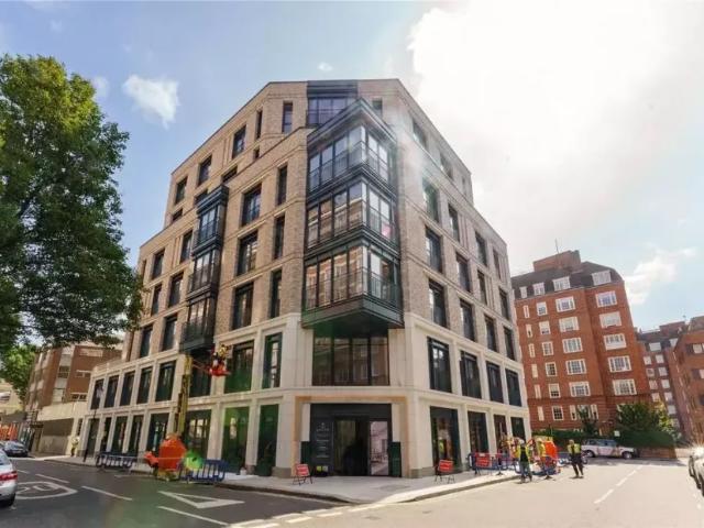 2 Bedroom Apartment Chelsea London 102596642