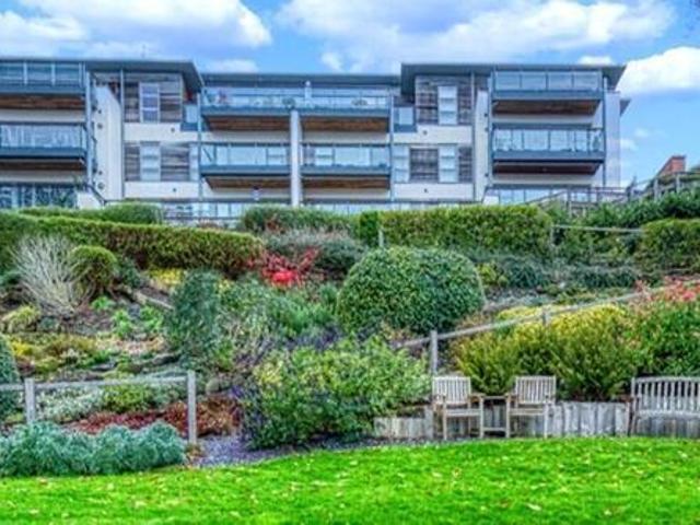 2 Bedroom Apartment Chester Cheshire LS101708844