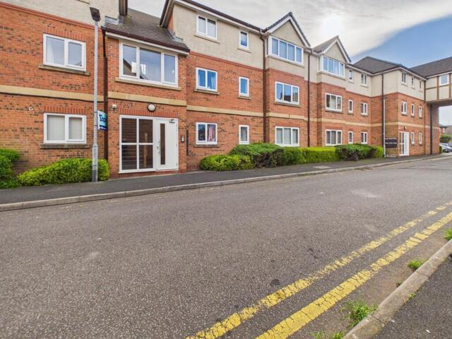 2 Bedroom Apartment Chester Cheshire West And Chester LS100426056