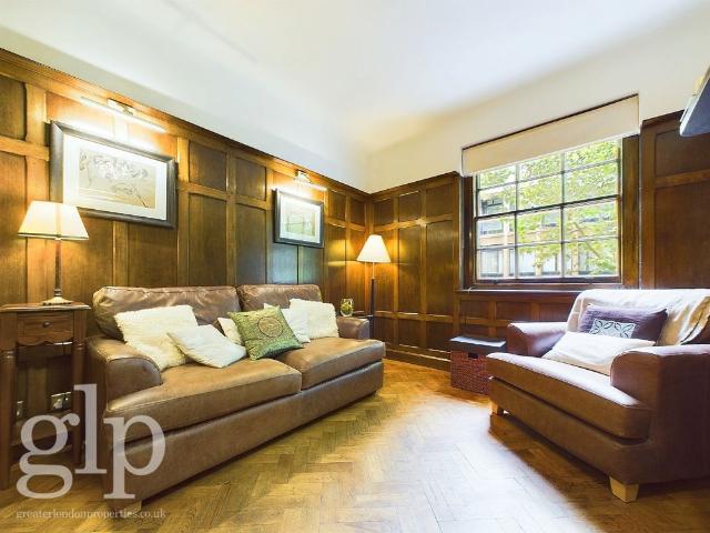 2 Bedroom Apartment, Chesterford House, Store Street, WC1E