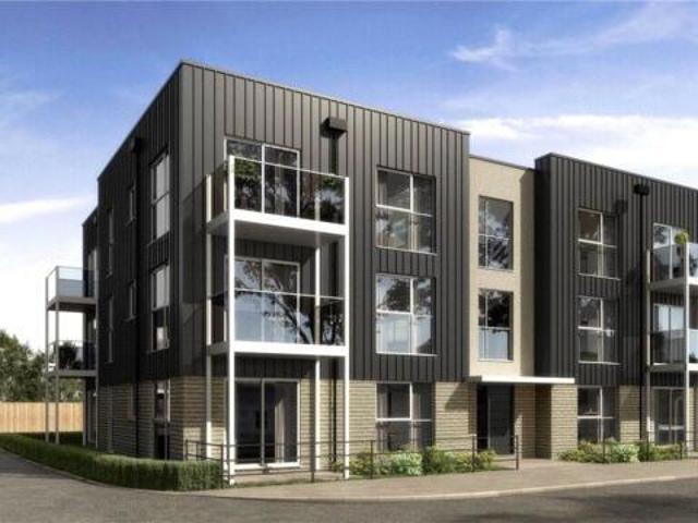 2 Bedroom Apartment Chippenham Wiltshire LS97949404