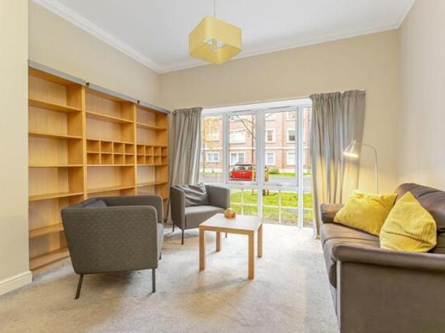 2 Bedroom Apartment City Of Edinburgh City Of Edinburgh LS98765988