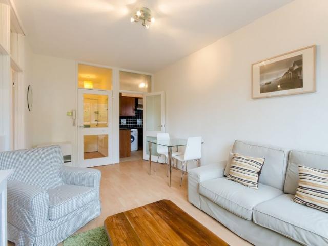 2 Bedroom Apartment, Clare Court, Judd Street, WC1H