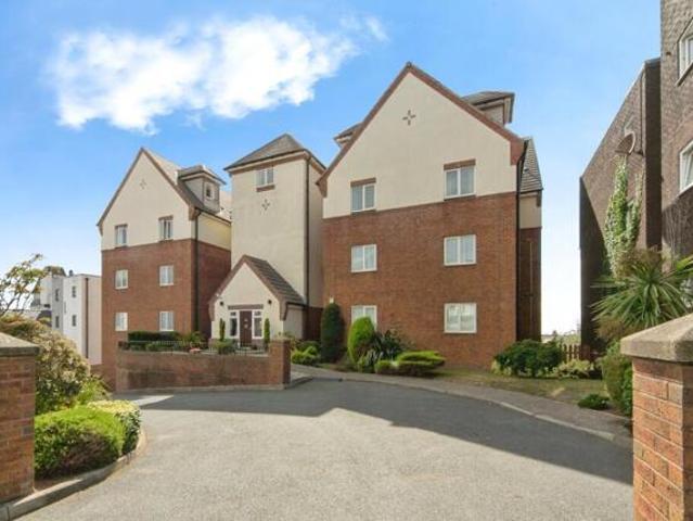2 Bedroom Apartment Conwy Conwy 101891922