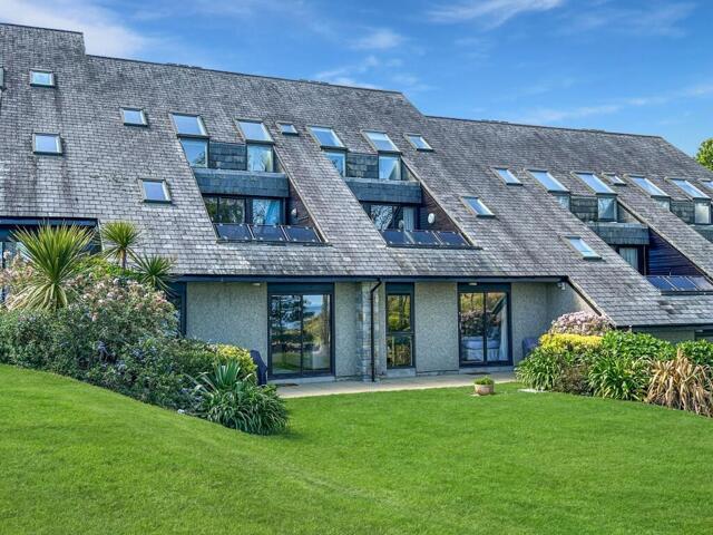 2 Bedroom Apartment Cornwell Cornwall LS99986219