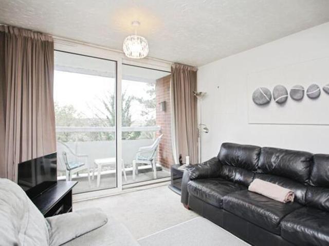 2 Bedroom Apartment Coventry Coventry LS99951940