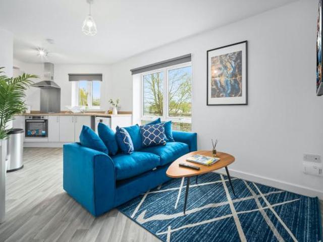 2 Bedroom Apartment Cradley Heath Cradley Heath 65901533