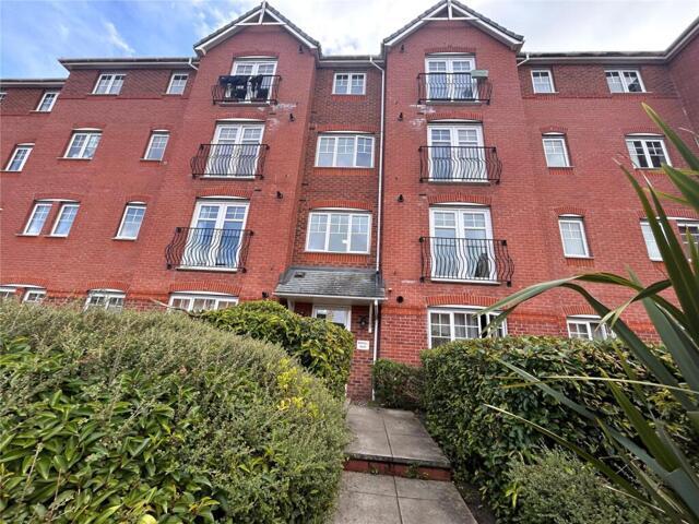 2 Bedroom Apartment Crewe Cheshire East 100987930