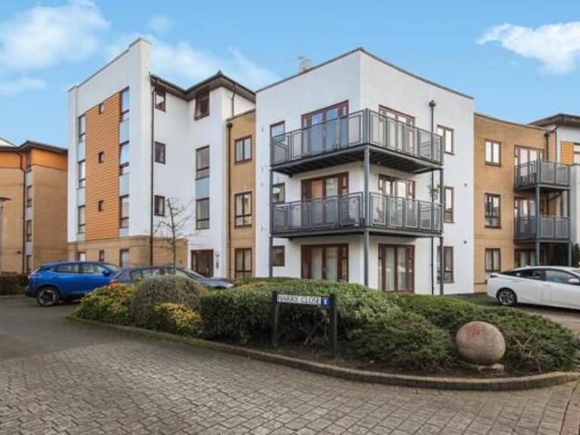 2 Bedroom Apartment Croydon Greater London 99092784