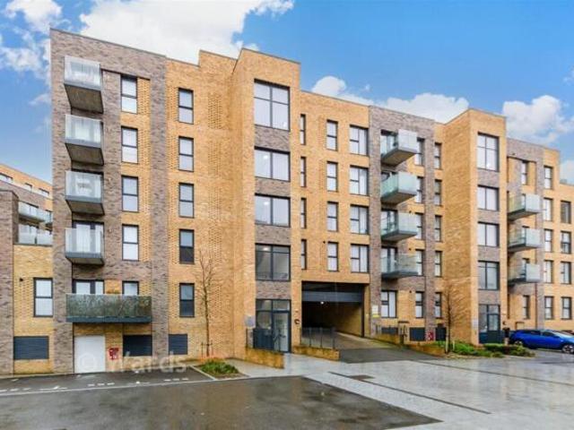 2 Bedroom Apartment Dartford Kent 98404496