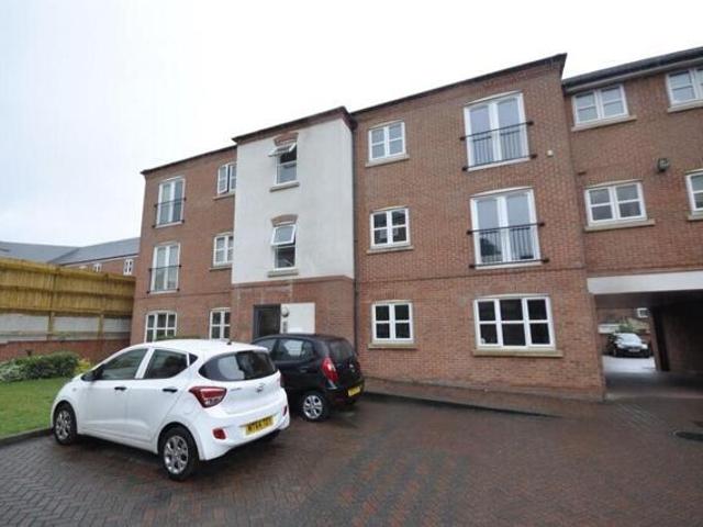 2 Bedroom Apartment Derby Derby LS98386635