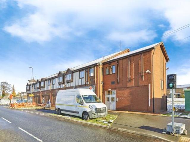 2 Bedroom Apartment Derby Derbyshire 99345204