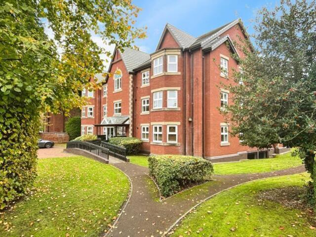 2 Bedroom Apartment Didsbury Greater Manchester LS99736002