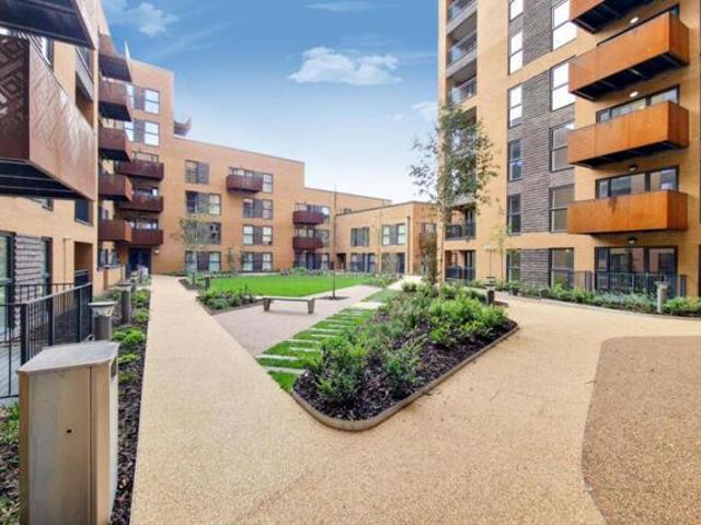 2 Bedroom Apartment Ealing Greater London LS101891912