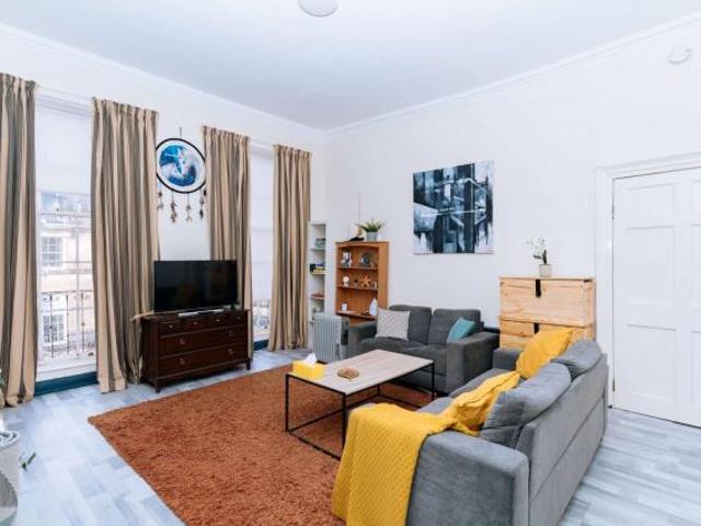2 Bedroom Apartment Edinburgh Edinburgh 72237127
