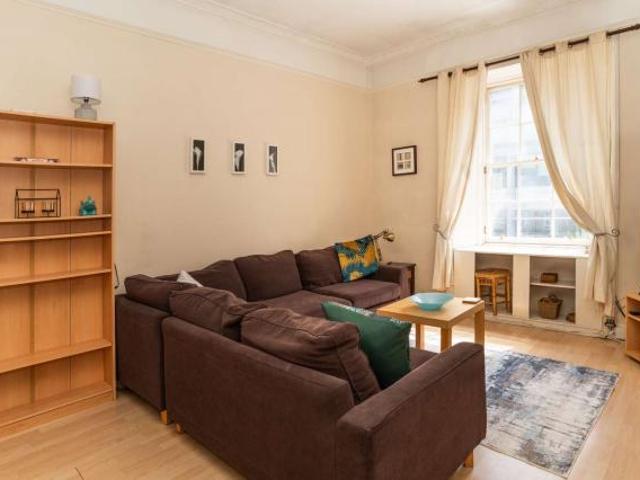 2 Bedroom Apartment Edinburgh Edinburgh 79341333