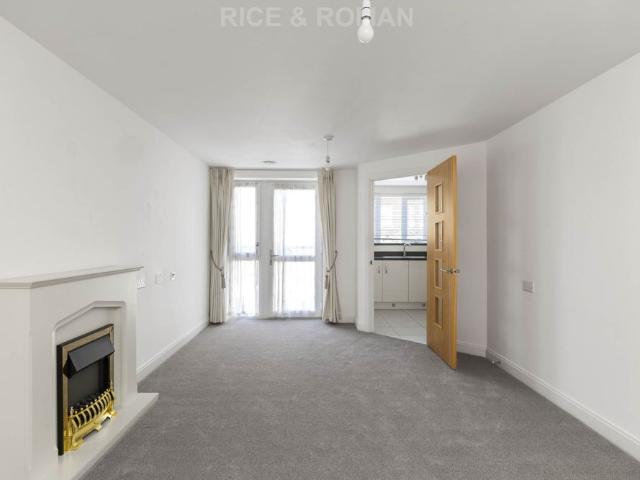 2 Bedroom Apartment, Edward Place – Walton