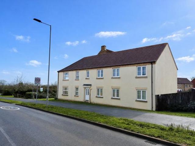 2 Bedroom Apartment Ely Cambridgeshire 99290585