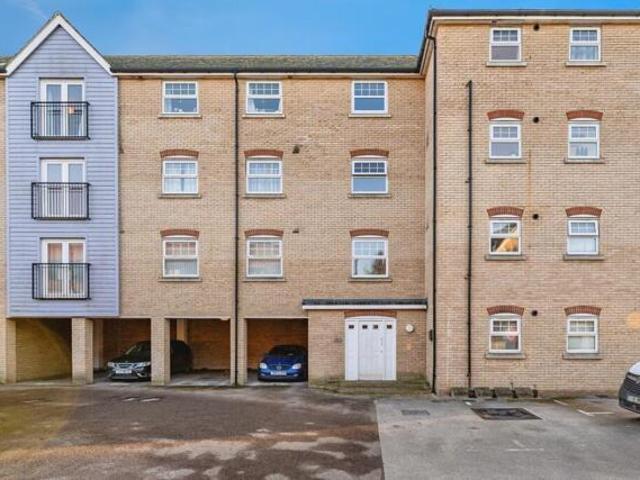 2 Bedroom Apartment Ely Cambridgeshire LS100426561