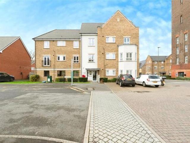 2 Bedroom Apartment Epsom Surrey 98718368