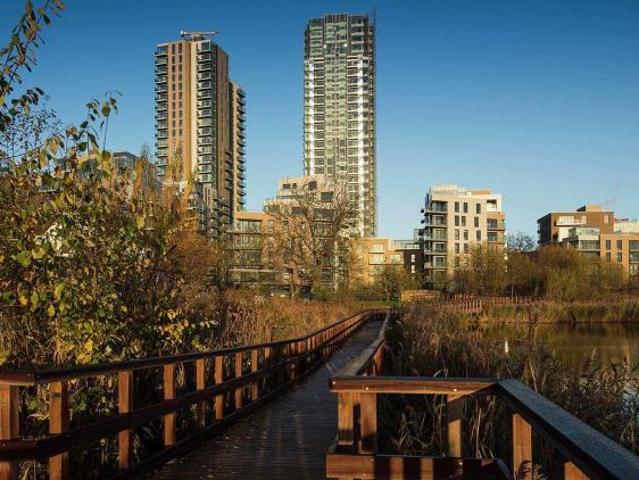 2 Bedroom Apartment Finsbury Park London LS96174103