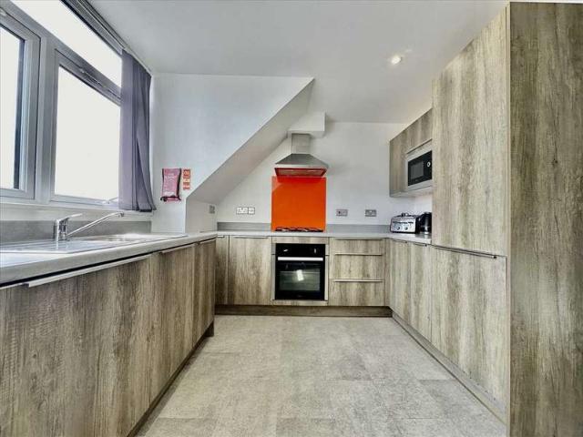 2 Bedroom Apartment Flat