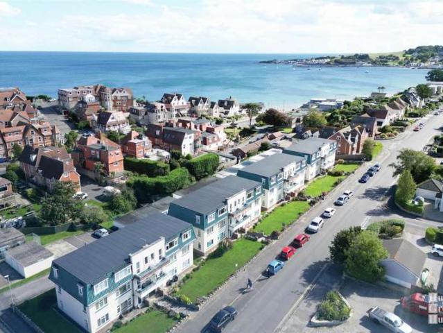 2 Bedroom Apartment Flat
