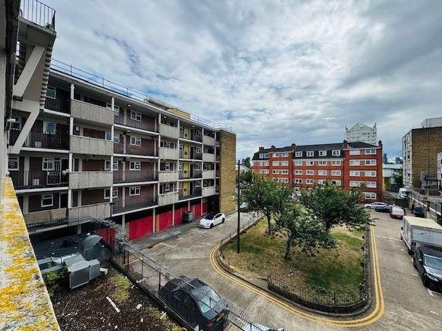 2 Bedroom Apartment Flat