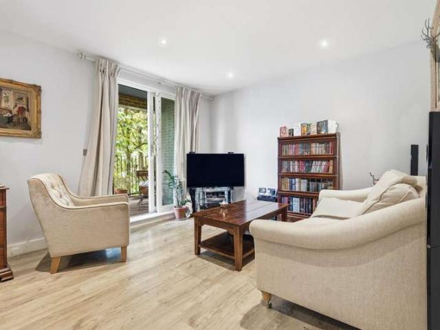 2 Bedroom Apartment Flat
